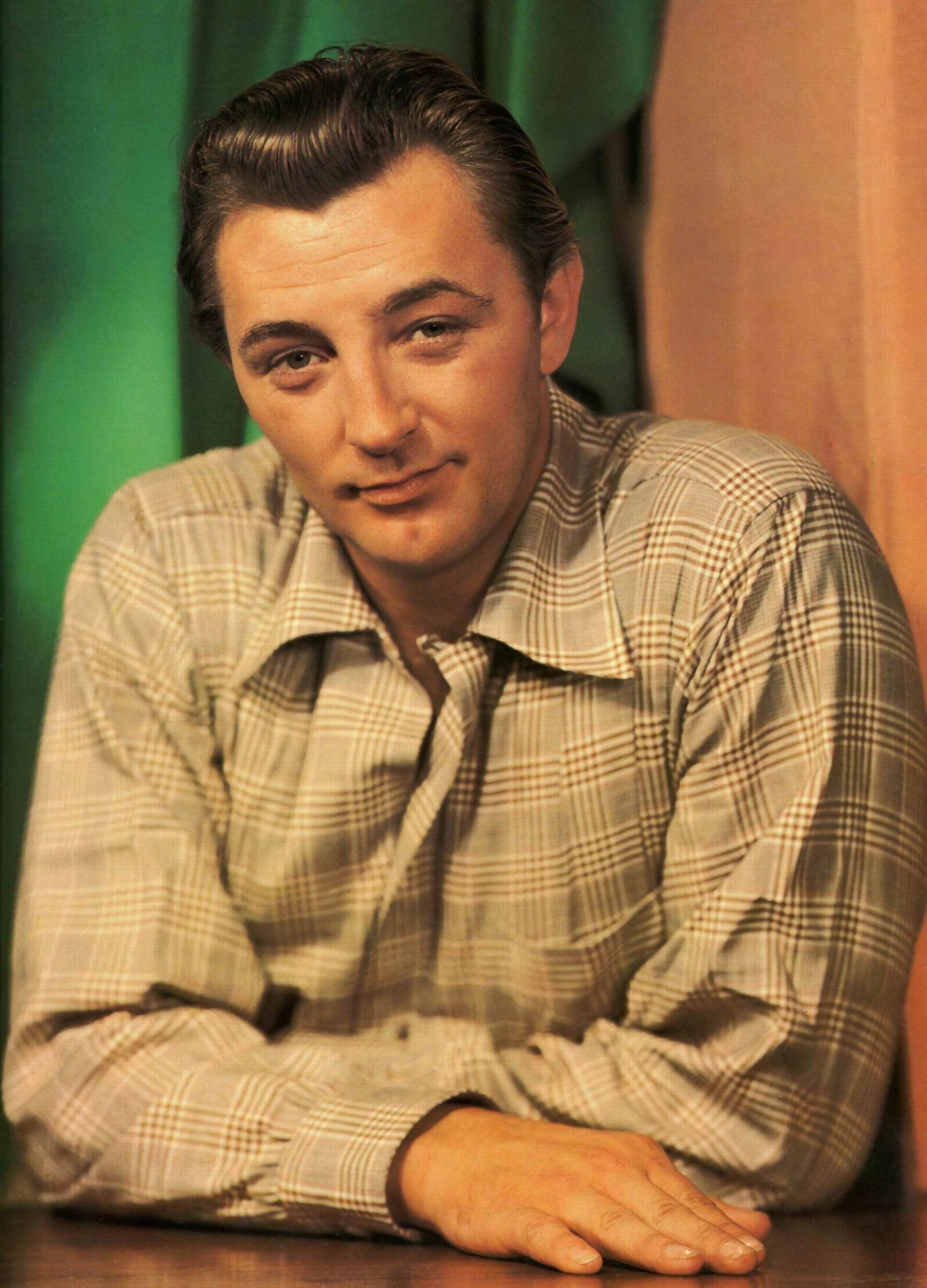 Robert Mitchum-NRFPT